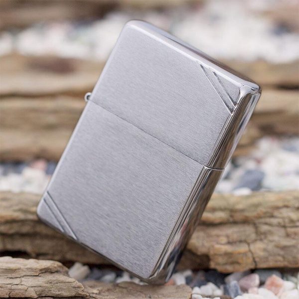 Бензинова запалка Zippo Brushed Chrome Vintage with Slashes » Arms-Bg ...